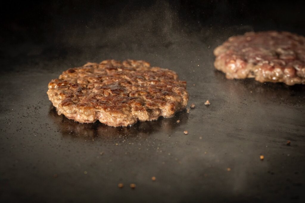 How to Make Smash Burgers - The Frugal Chef